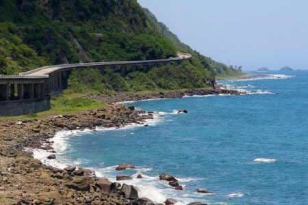 5 Extreme Bridges in the Philippines that Offer Stunning Views