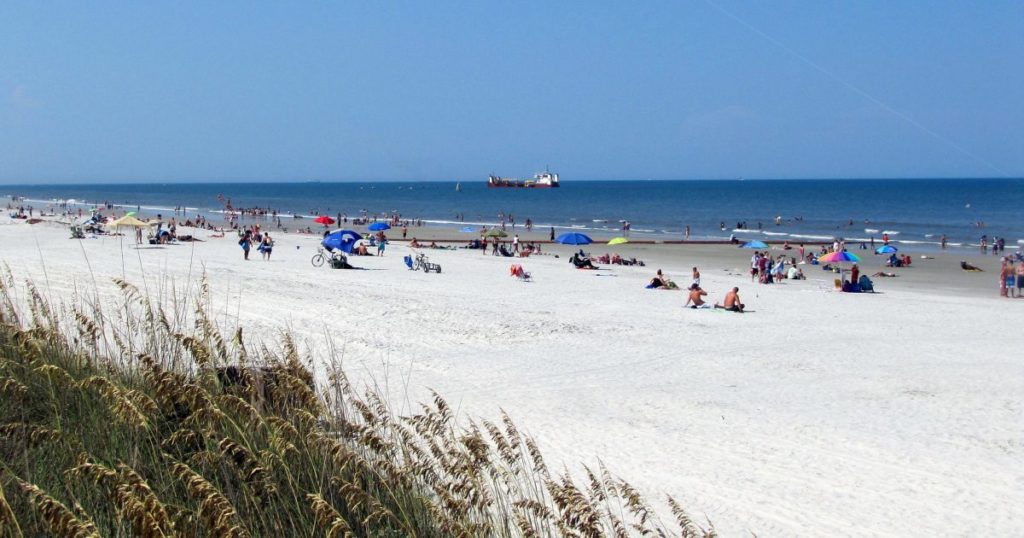 In Spite of Rising Positive COVID-19 Cases, Some Beaches in the U.S ...