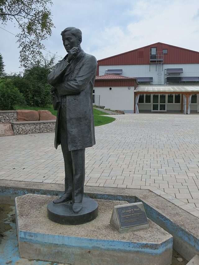 IN PHOTOS: 22 Jose Rizal Monuments Around the World